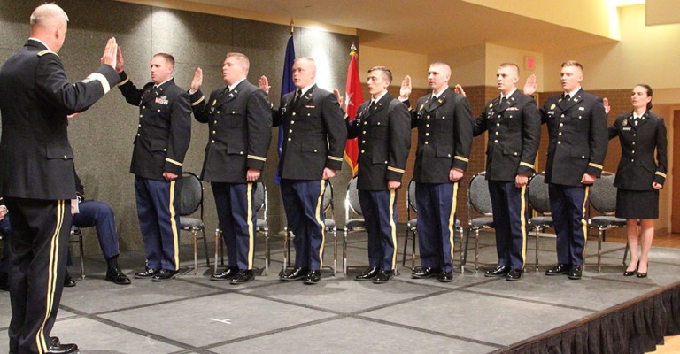 Cadets commissioned into United States Army